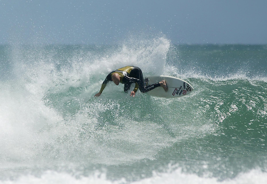 Land, Air, Water Aotearoa (LAWA) - Taranaki webs the surf